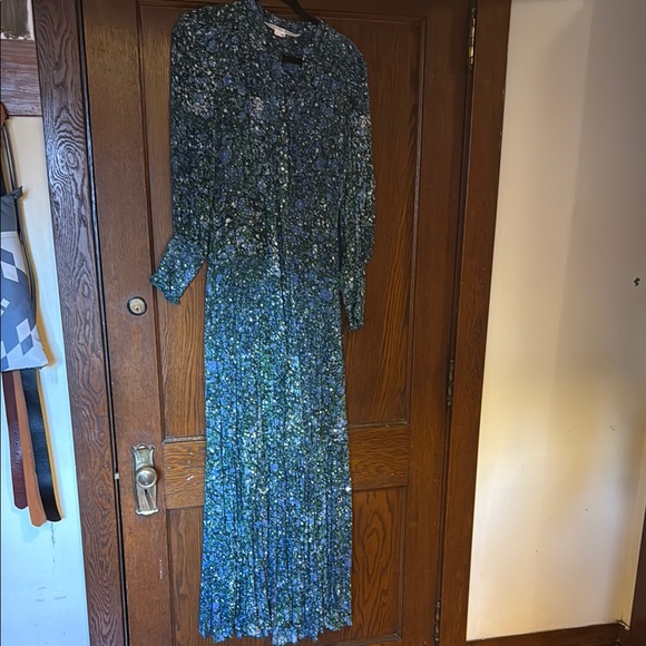 Veronica Beard | Dresses | Veronica Beard Green Bishop Sleeve Gown ...